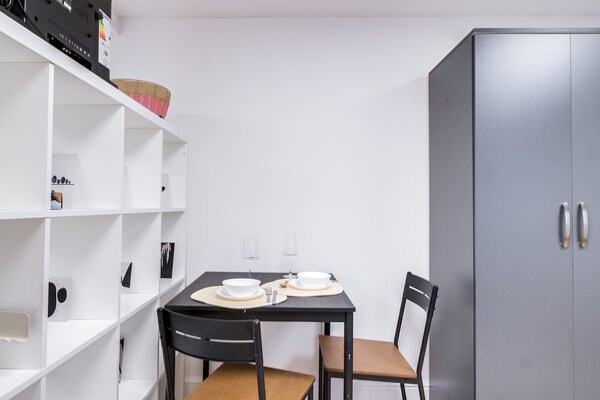 20%off | Monthly Deal | Stunning Studio In Middle - Edgware