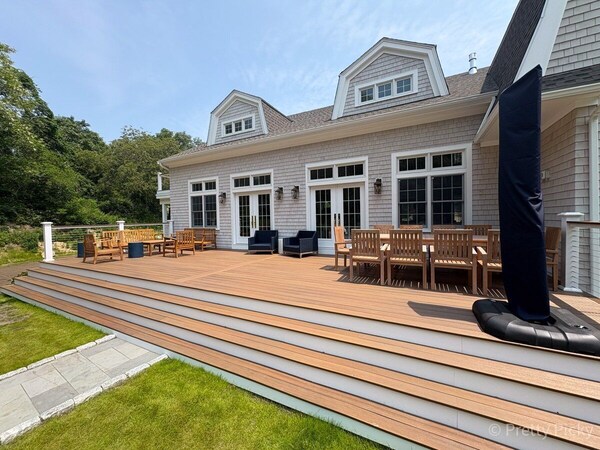 Hydrangea Hideaway: 236-o  Luxurious Orleans Estate W/pool, Cabana, Game Room, And Stunning Finishes - Eastham, MA
