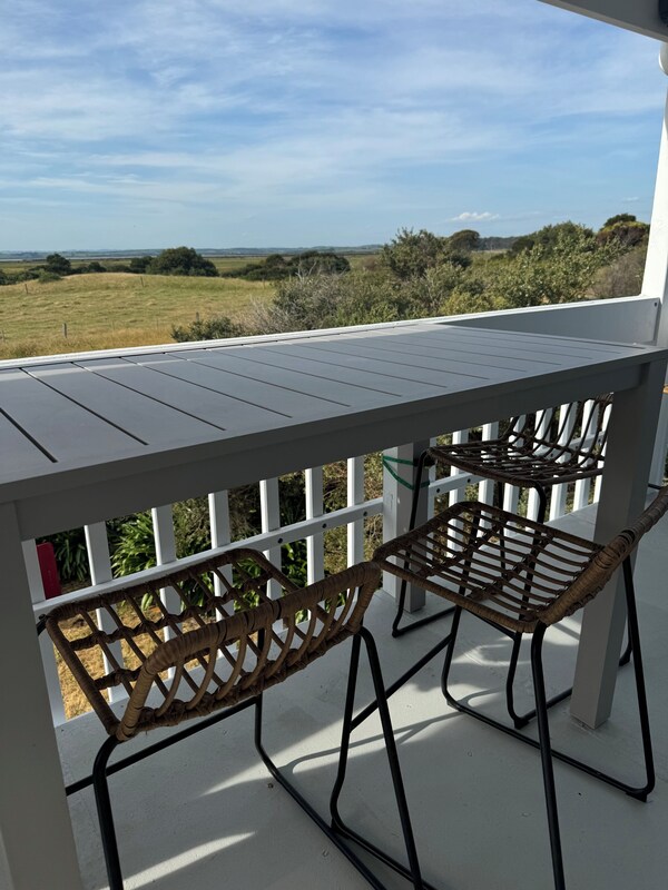Venus Bay Beach House With All The Moo Views - Linen, Wifi, Pet Friendly - Venus Bay