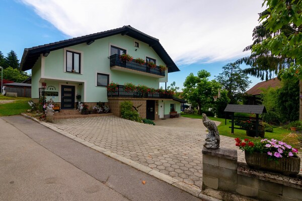 48m² Apartment In Peaceful Nature With Ac, Wifi, Full Kitchen, And Ks Bed - 斯洛維尼亞