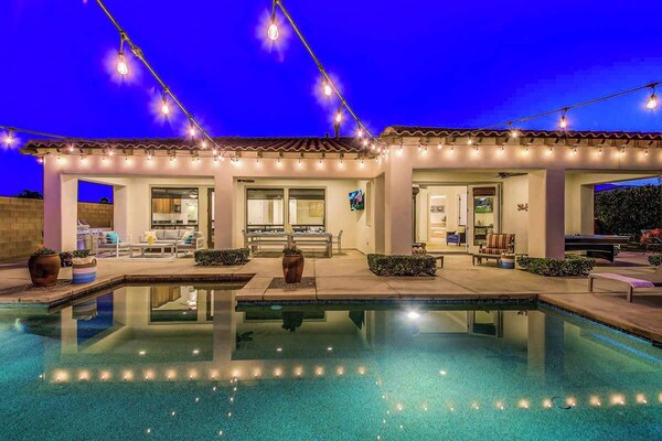 Elegant Desert Oasis Near Coachella & Palm Springs - Indio, CA