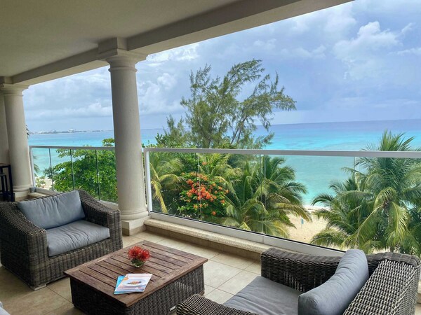 Seabreeze 8 - Luxury 4-bedroom On Seven Mile Beach - West Bay