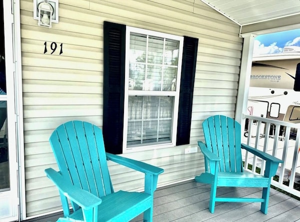 Just 2 Miles To Beach: Charming Getaway - Pool - Sports Lake Activities - Bonita Springs, FL