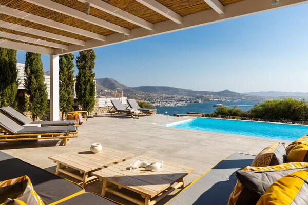 Mirabilia | Unique View Meets True Elegance - Парос
