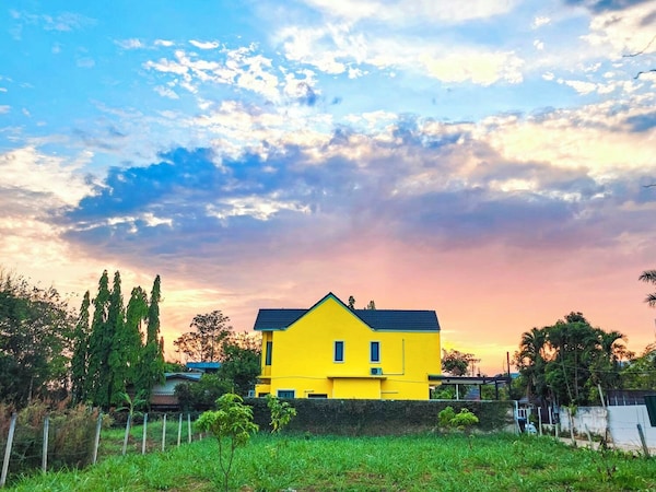 6 Bedroom Pool Villa With En-suite Bathrooms. Located Near City And Airport - Hang Dong