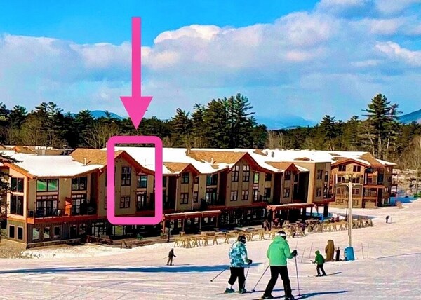 Ski-in/ski-out, Slopeside Condo Above The Lodge At Cranmore Mountain Resort - Conway, NH