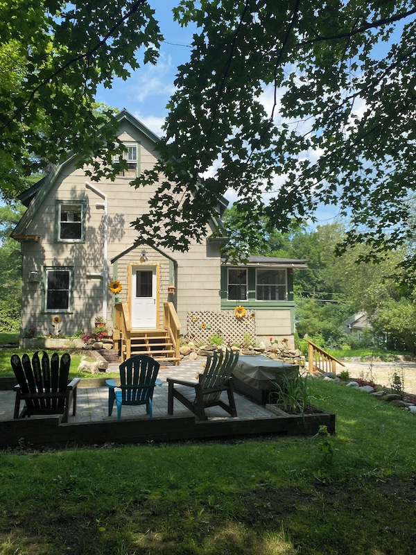 Seasonal Rental 25/26 Spacious & Bright- Charming New England Home - Bethel, ME