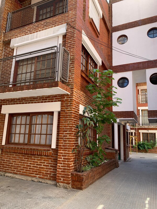 Habitación Simple En El Corazón Del Barrio Turístico De La Boca Buenos Aires - Buenos Aires