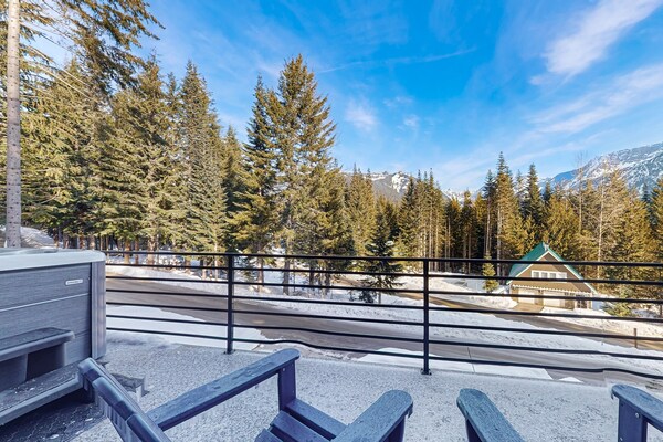 Luxury Lodge W\/ Breathtaking Mountain Views, Large Yard, Fireplace  & Wifi - 스노퀄미 패스