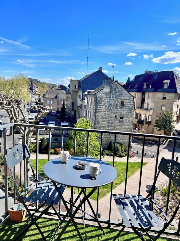 Casa #1407 - T2 Climatisé Avec Balcon - Hyper Centre - Corrèze