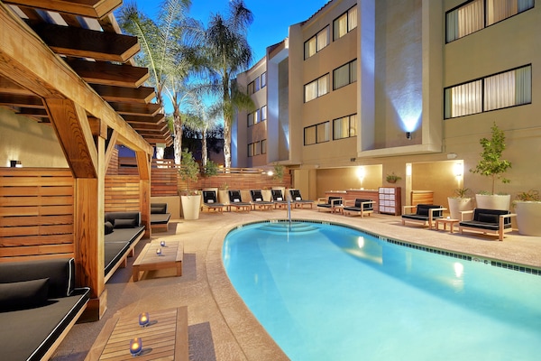 Two Queen Standard, The Anza A Calabasas Hotel, Pool, Near Lake Calabasas Park - Agoura Hills, CA