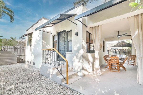 Cozy 3bd Retreat W/ Bbq, Near Downtown & Brickell! - Palmetto Bay, FL