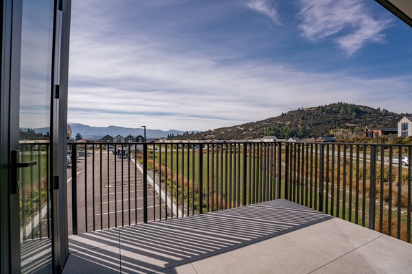 Alpine Horizons Wanaka - ワナカ