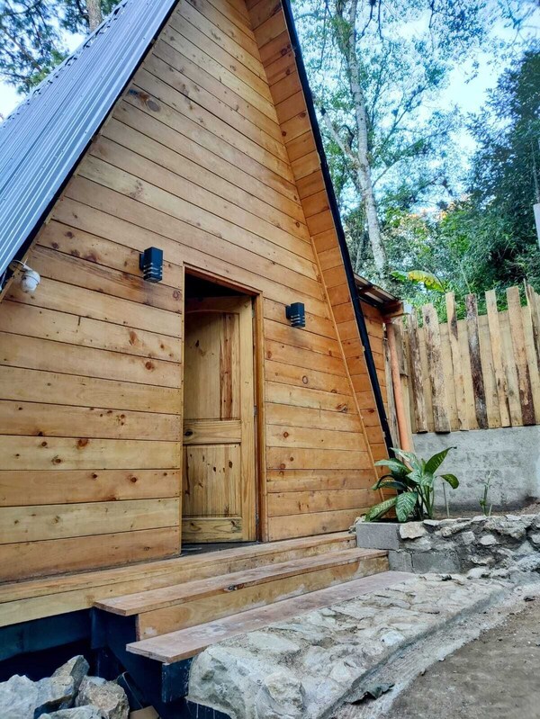 Cabina Alpina En El Bosque - Santa Lucía Milpas Altas