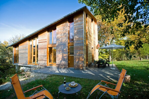 Holiday Home 'Kiwi' With Mountain View, Private Terrace And Wi-fi - マンステール