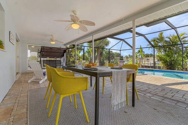 Gulf Access, Heated Pool, Dock, Lanai  Sunset Coast Bungalow - Roelens - Florida