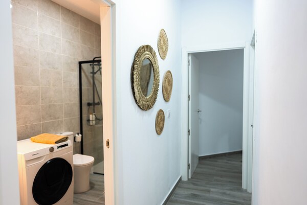 Charming 2-bedroom Apartment In Sanlúcar De Barrameda With Ocean Access - Sanlúcar de Barrameda