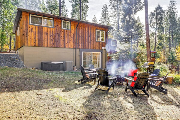 Walk To Golf, Lake: Twain Harte Cabin W/ Fireplace - Sonora, CA