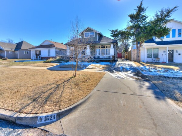 Urban Oasis W/ Optional Detached Home - Oklahoma City, OK