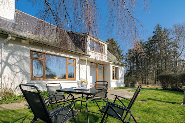 Kirktoun Cottage On Scottish Estate - Open Fire- Enclosed Garden- Beaches -Woods - Aberdeenshire