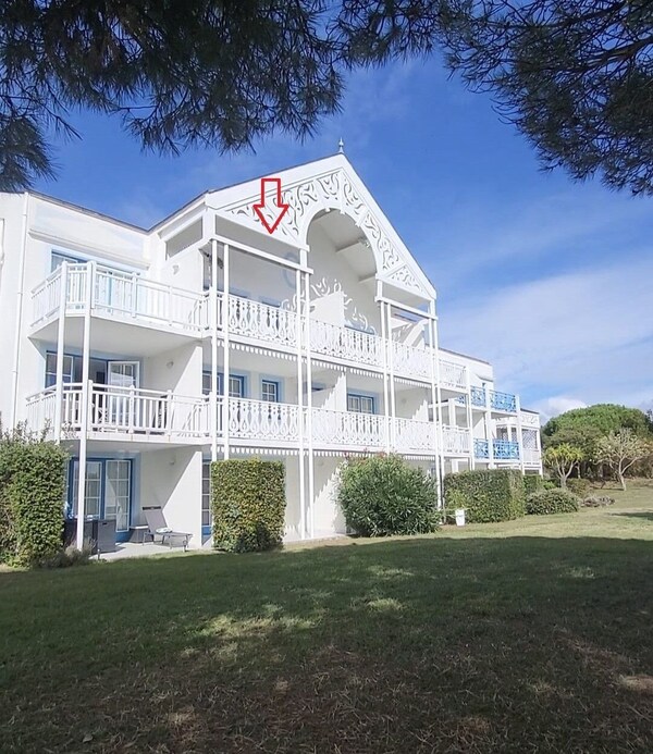 Appartement Avec Vu Imprenable Sur Le Golf, à 10 Mn De La Belle Plage Du Veillon - Plage du Veillon