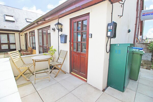 Fisherman Cove, Family Friendly, With A Garden In Porthmadog - Portmeirion