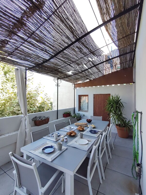 Ancienne Savonnerie à 5 Minutes Du Palais Longchamp - 100m2 + Terrasse Ombragée - Marseille