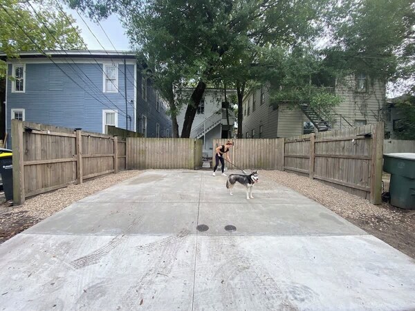 Downtown At The Peach House Dogs Welcome  Fully Fenced Yard And Off-street Parki - Savannah