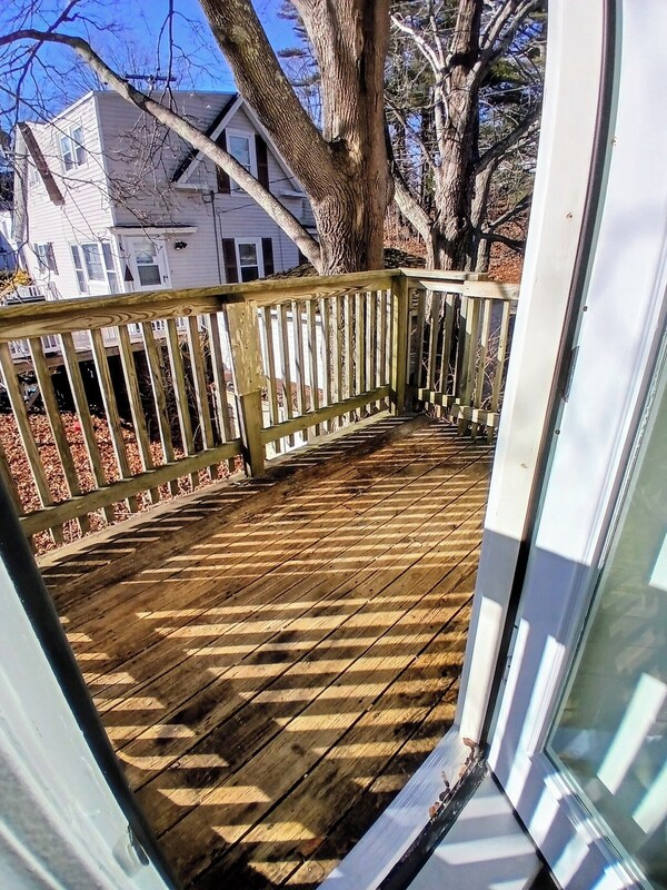 Newly Renovated Pet Friendly 2-bedroom Apartment  In Marvelous Old Orchard Beach - Old Orchard Beach, ME