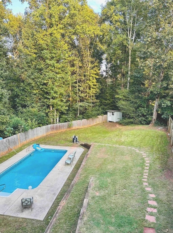 Stunning Private Villa- Family  Pet-friendly With Pool. - Carl