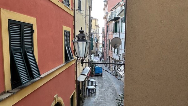 Casa Carinotto - One Bedroom Apartment, Sleeps 4 - Bonassola