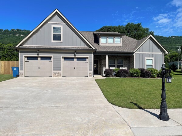 Flintstone Home, Fur Babies, Mtn View, Mins To Ruby Falls, Rock City & Chatt - Chattanooga, TN