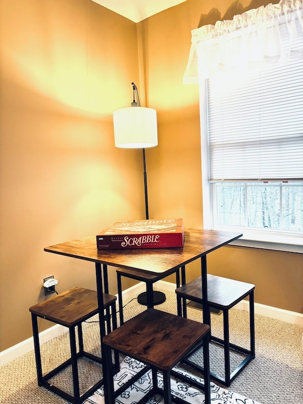 Spacious 5 Bdrm Masthope Chalet With Private Movie Theater & Awesome Game Room - Pocono Mountains, PA