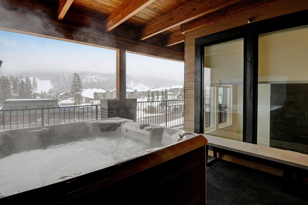 New Luxury Loft 219 I Hot Tub I Great Views I Best Price I Discounted Attractions - Winter Park, CO