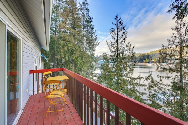 Fish & Swim: Lake Pend Oreille Gem W/ Hot Tub! - Farragut State Park, Athol