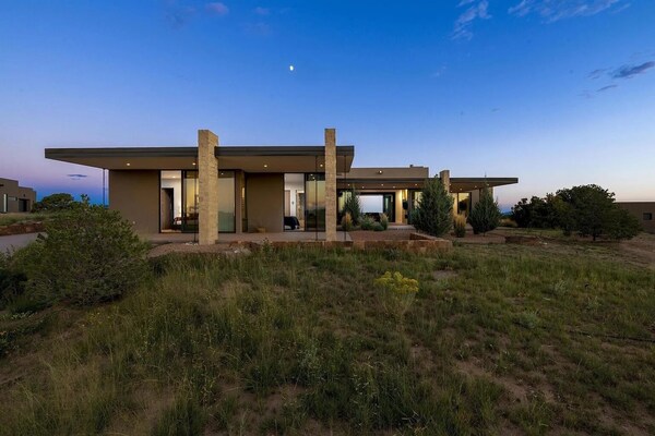 Experience Luxury And Serenity At Oso Vista Retreat  Your Perfect Gateway! - Santa Fe, NM
