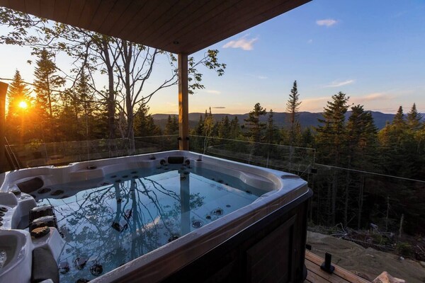 Nørr - King Beds, Spa And Mountain Views - Quebec City