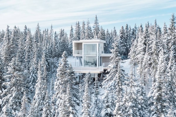 Quartz - Vue Panoramique Avec Spa Près De Québec - Québec, QC