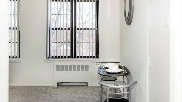 Business Travelers Retreat - Albany, NY