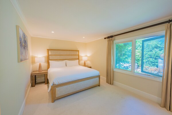 Amazing Times Spa & Pool Villa - A Perfect Family Getaway Near Disney & Beach - Fullerton, CA