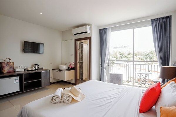 Beach Services Apartment In The Town Of Koh Lanta Krabi - Koh Lanta