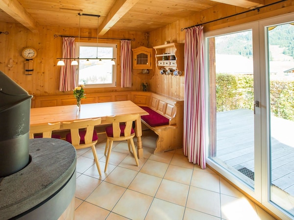 Family Mit 3 Sz Für Bis Zu 6 Pers. By Interhome - Gosau