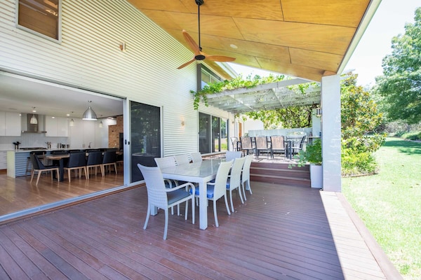Glenabbey - Lap & Plunge Pool, Close To Zoo - Dubbo