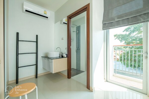 Private Apartment Near The Beach In The Town Of Koh Lanta Island - Krabi