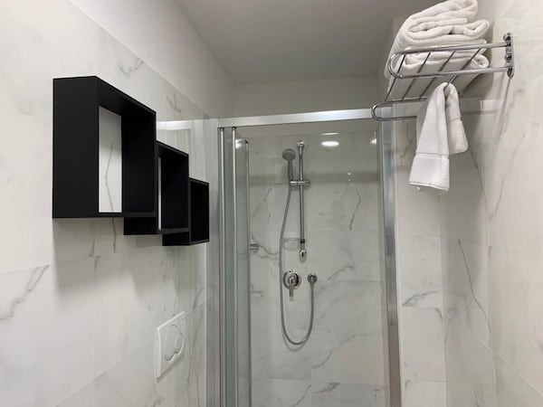 Livorno Suite - In Borgo Apartment: Comfortable Stay Near The Sea! - Livorno
