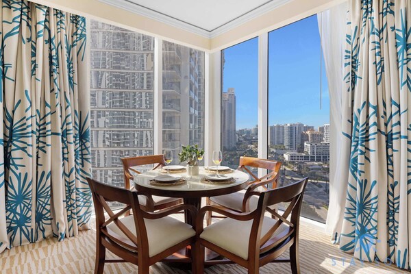 Unique Apartment Miami Views - Sunny Isles Beach, FL