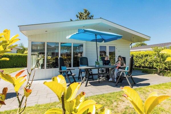 Freestanding Five-person Holiday Home. - Noordwijk aan Zee