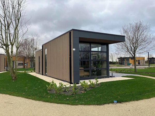 4-person Holiday Home With 2 Bedrooms And Garden With Terrace - Leiden