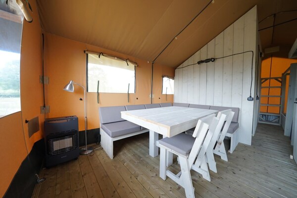 Glamping Tent With  3 Bedrooms And A Terrace - Nunspeet