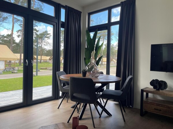 Chalet With 2 Bedrooms And A Terrace - Dessel